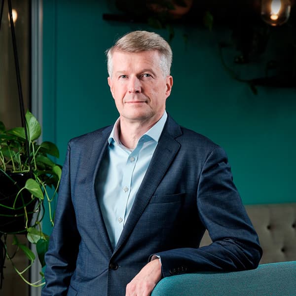 Johtoryhmän yhteystiedot | JM Suomi